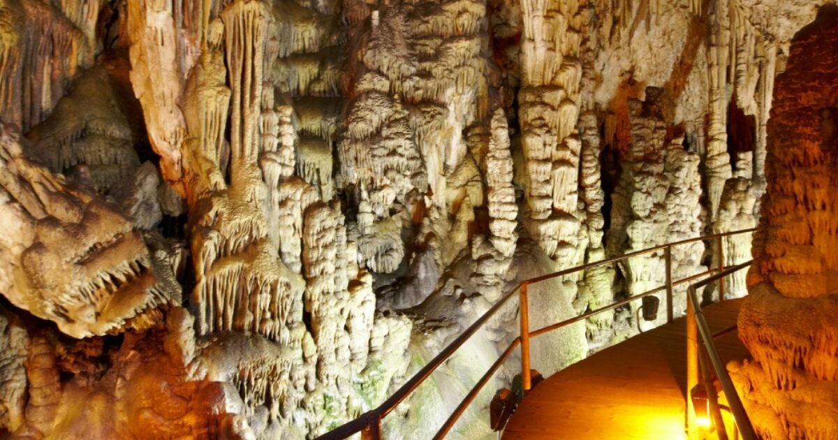Visit the Zeus cave - Hersonissos Group Hotels